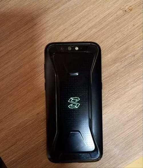 Телефон Xiaomi black shark 1