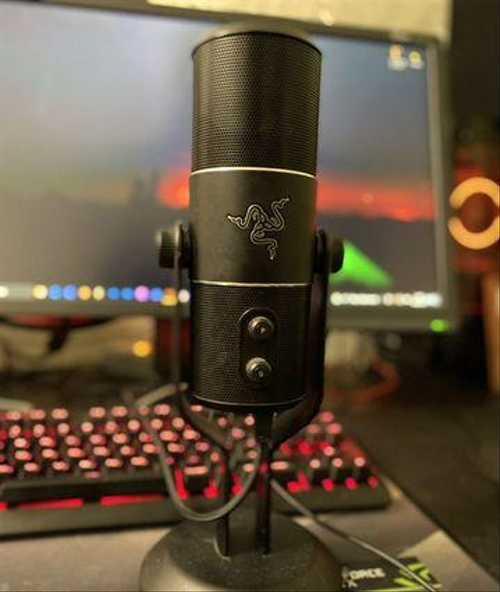 Микрофон Razer Seiren Pro