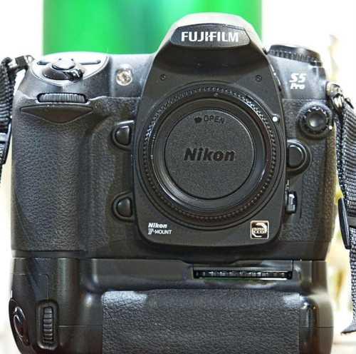 Продаю Fujifilm FinePix S5 Pro