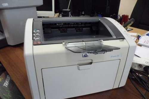 Лазерный принтер HP laser JET1022 артикул 01