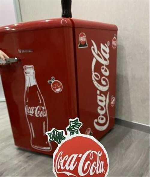 Холодильник coca cola