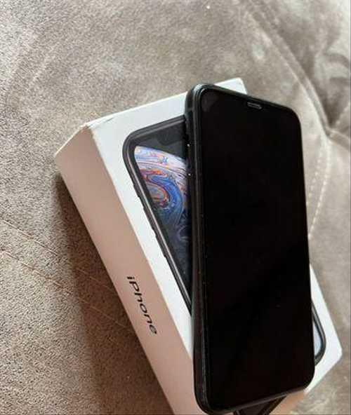 Телефон iPhone XR 256 g