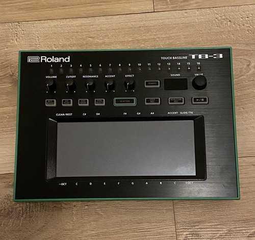 Roland TB-3