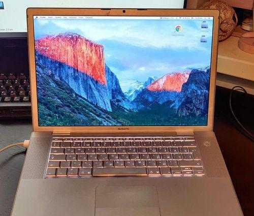 Apple MacBook Pro 15 2007