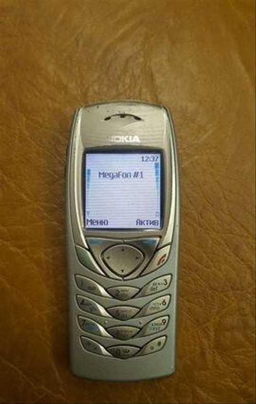 Телефон Nokia 6100