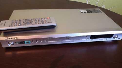 Dvd - плеер Pioneer DV-585A