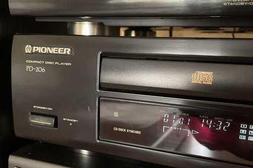 CD-плеер Pioneer PD-206