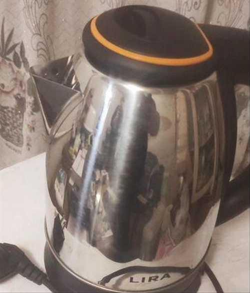 Электрический чайник lira LR-0112