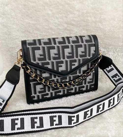 Сумка новая в стиле Fendi