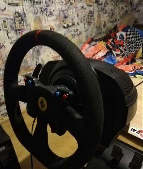 Thrustmaster t300 alcantara edition + th8a