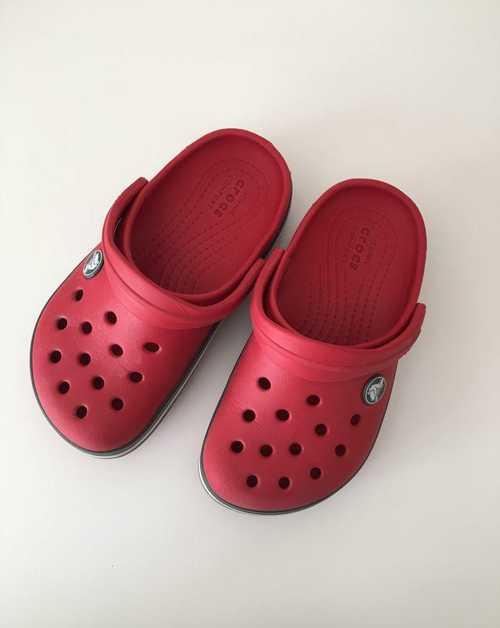 Сланцы Crocs