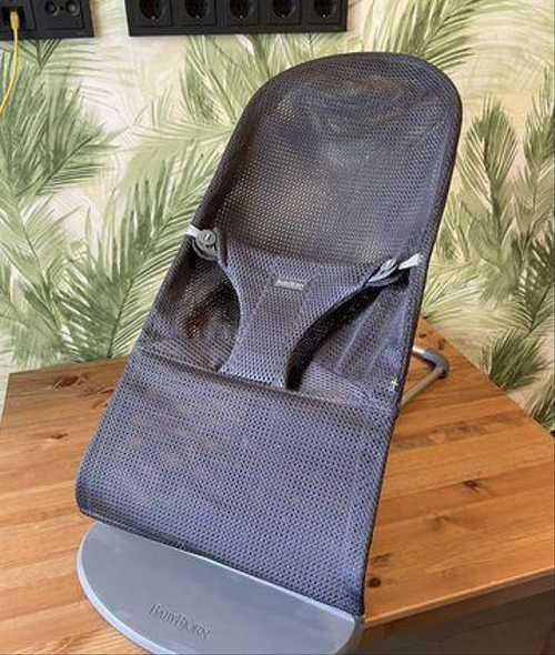 Кресло-шезлонг BabyBjorn Bliss Mesh