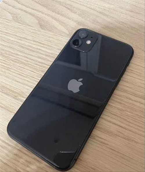 Телефон iPhone 11 64GB
