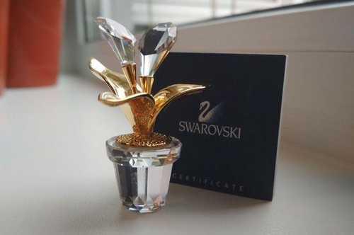 Swarovski фигурка " цветы в горшке"