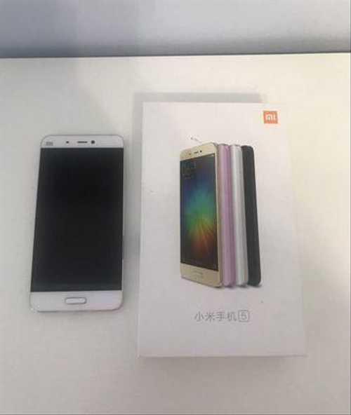 Телефон Xiaomi Mi5