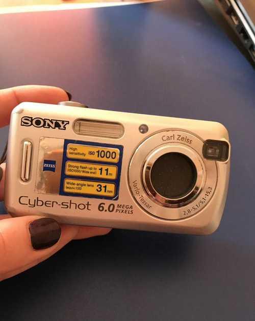 Компактный фотоаппарат Sony Syber Shot DSC-S600