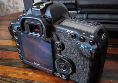 Canon 5D mk 2 (комплект)