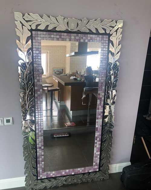 Зеркало с зеркальной рамой