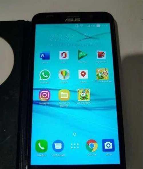 Телефон 4 гб RAM, Asus ze551ml