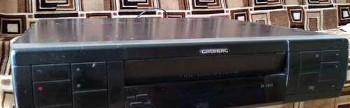 Видеомагнитофон Grundig