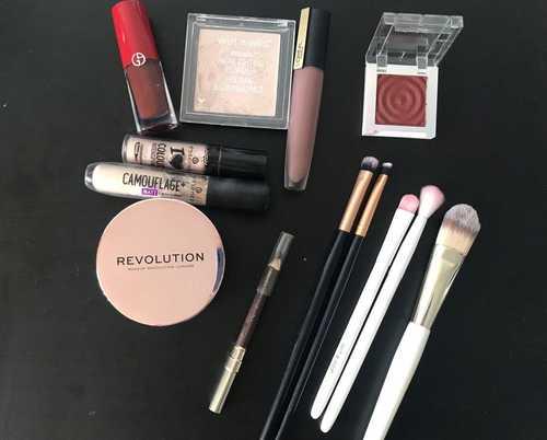 Косметика пакетом (L’Oral, revolution, armani)