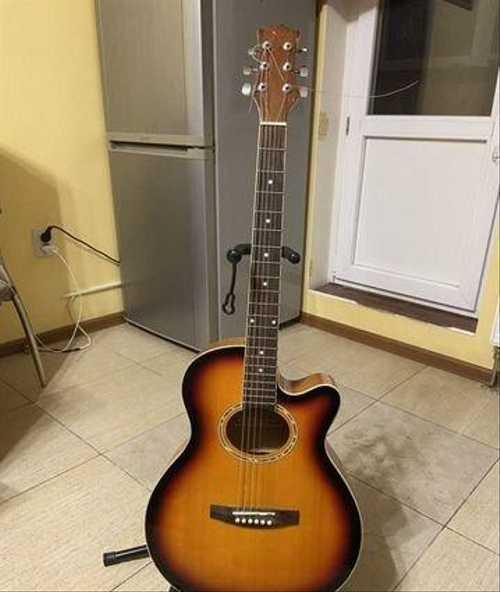 Продам электроакустическую гитару Colombo LF-401C