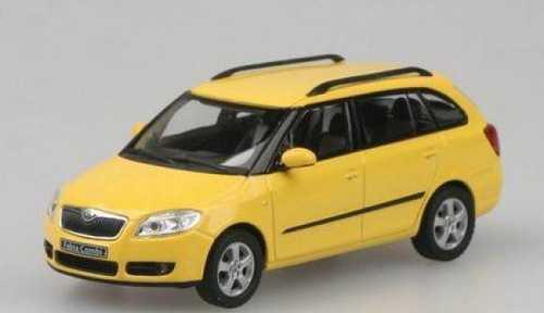 1:43 Skoda Fabia II Combi Sprint, Yellow Uni