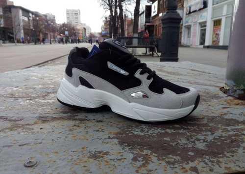 Кроссовки Adidas Falcon Grey 39 р-р