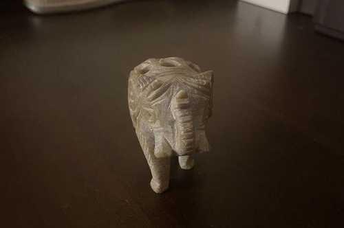 Фигурка слона из Индии