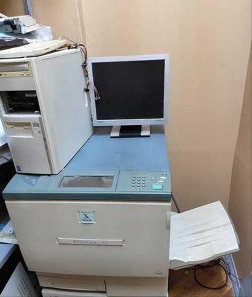 Принтер Xerox DocuColor 12