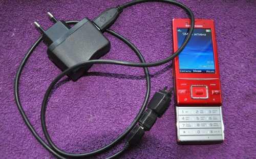 Sony Ericsson J20i Red
