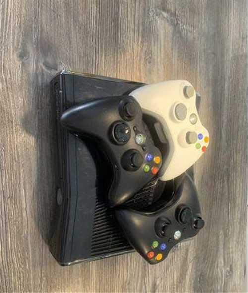 Xbox 360 250gb 20игр