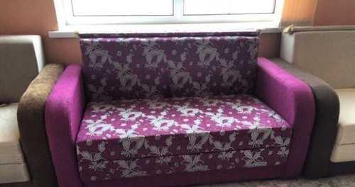 Диван лягушка Т