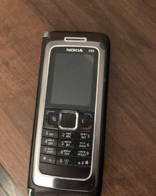 Телефон Nokia Е90