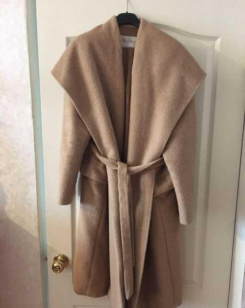 Пальто цвета camel MaxMara, альпака шерсть