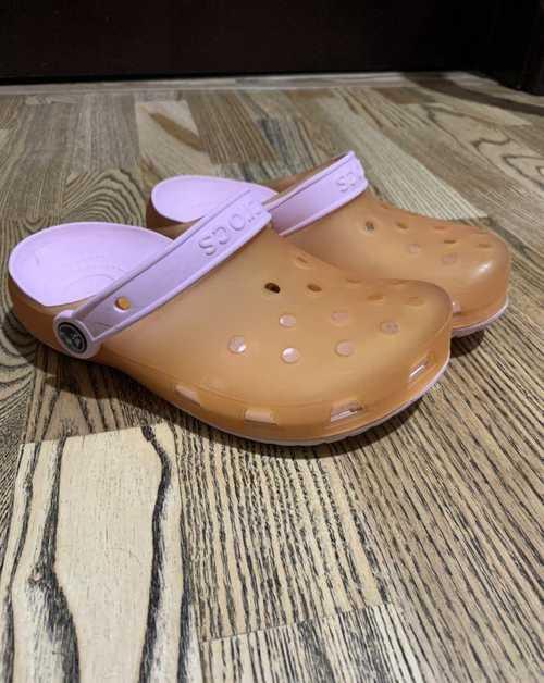 Crocs j3