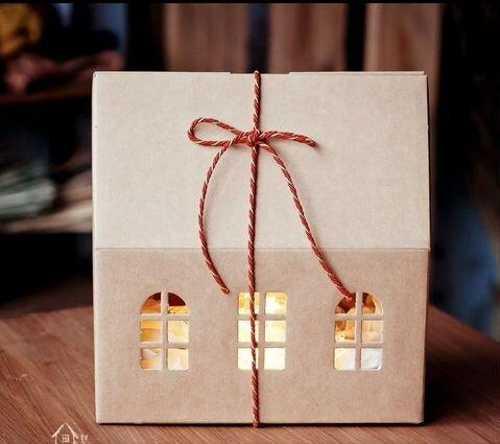 Подарочная коробка «Новогодний эко домик»