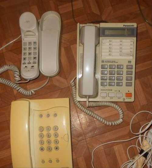 Старые стационарные телефоны