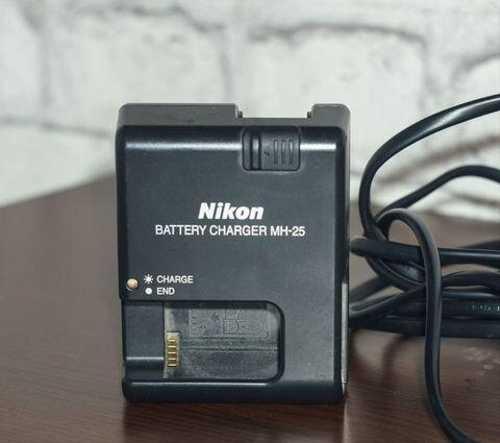 Зарядное устройство для аккумуляторов Nikon EN-EL1