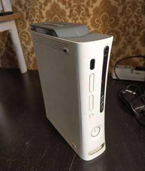 Xbox 360 в ремонт с комплектом