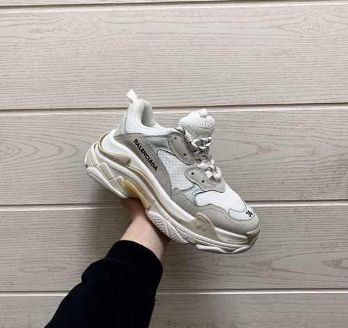 Кроссовки женские Balenciaga Triple S