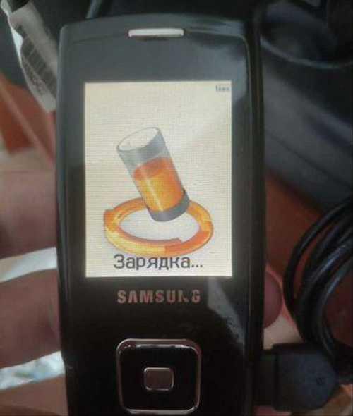 Телефон Samsung SGH-E900