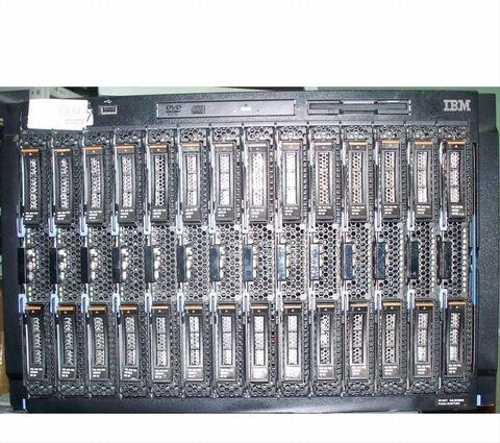 Blade-System IBM BladeCenter E 8677/ HS22