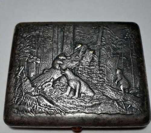 Портсигар мишки в сосновом бору серебрение