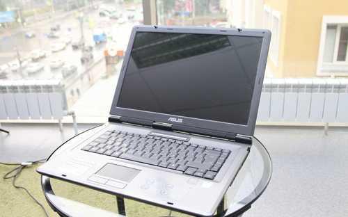 Ноутбук 15" Asus X51R Intel 2 ядра/2Gb/WiFi