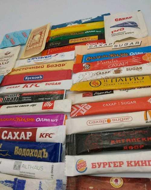 Сахар в маленьких пакетиках