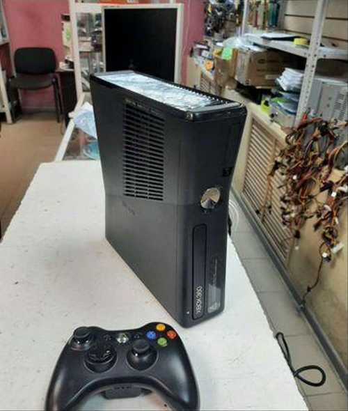 Xbox 360s 250gb В идеальном состоянии Кредит