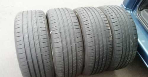 Kumho ecsta 225 50 r17. Kumho 215/55r17 94v hs51. Kumho Ecsta hs51 235/45 r18 98w XL.