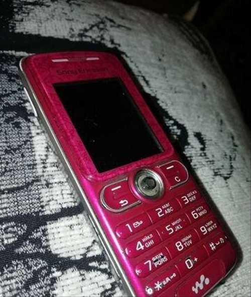 Телефон Sony Ericsson w200i