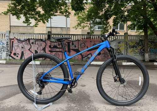 Горный велосипед Trek xcaliber 8 2020 года